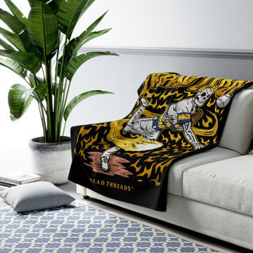 DEAD THREADS LOCAL – Grand Ledge Threads